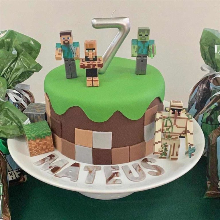 Bolo do Minecraft: + 40 fotos e dicas para festa infantil